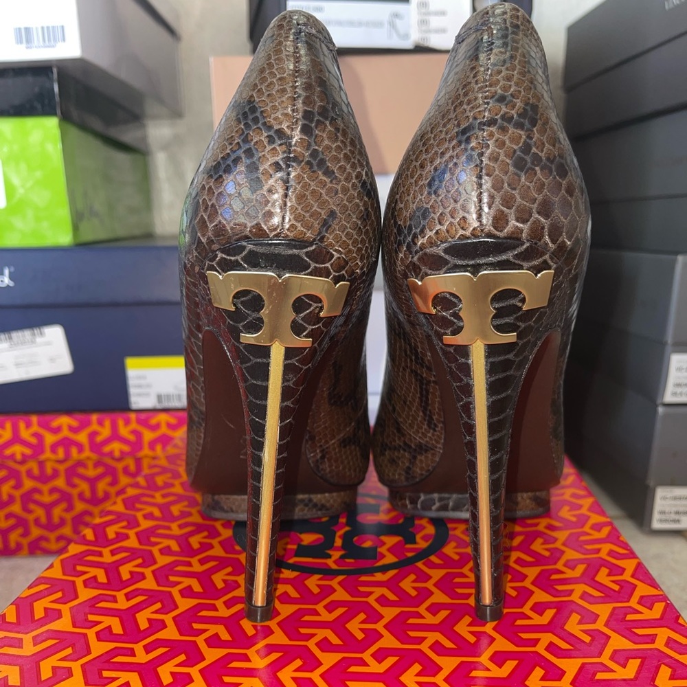 Tory Burch Platform Heels Jude-Amazon Snake Print - Gem